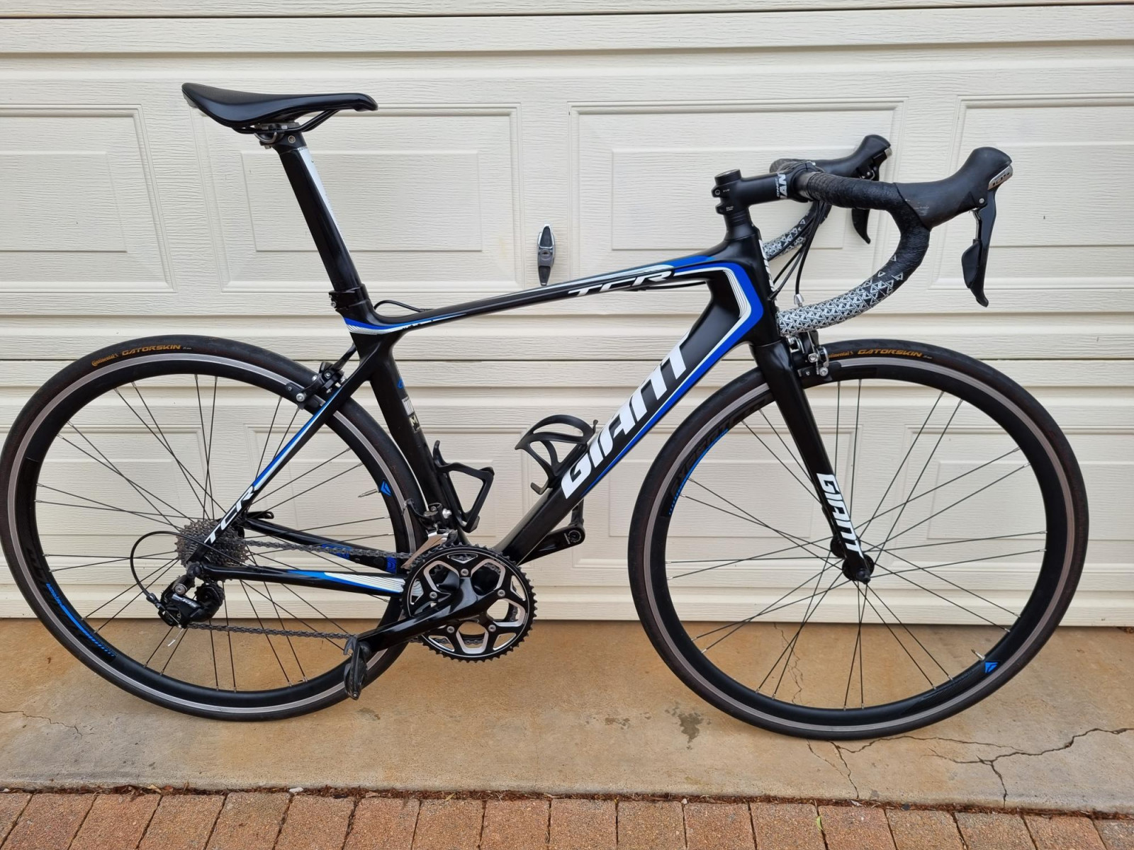 GIANT TCR Advanced 2 (Medium) | Road Bikes | Bike Hub