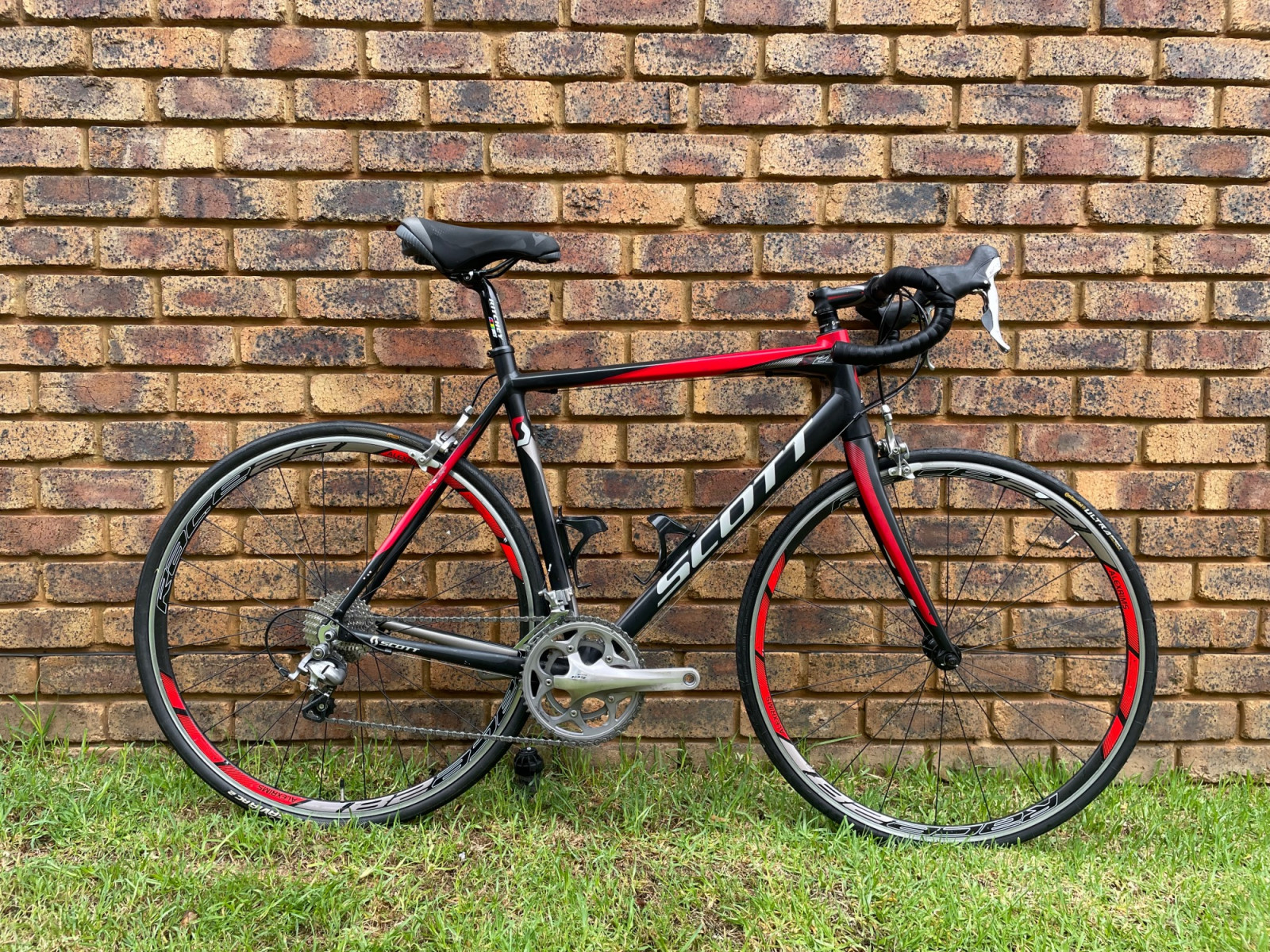 Road bike | Scott S20 | Road Bikes | Bike Hub