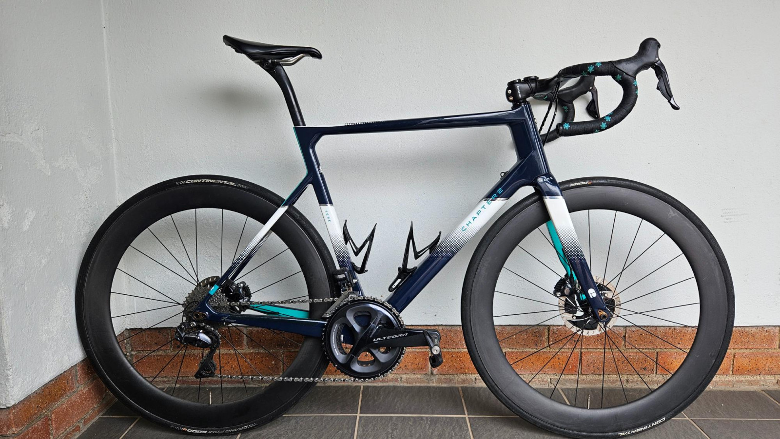 CLEARANCE Chapter 2 Tere Di2 Disc Limited Edition | Road Bikes | Bike Hub