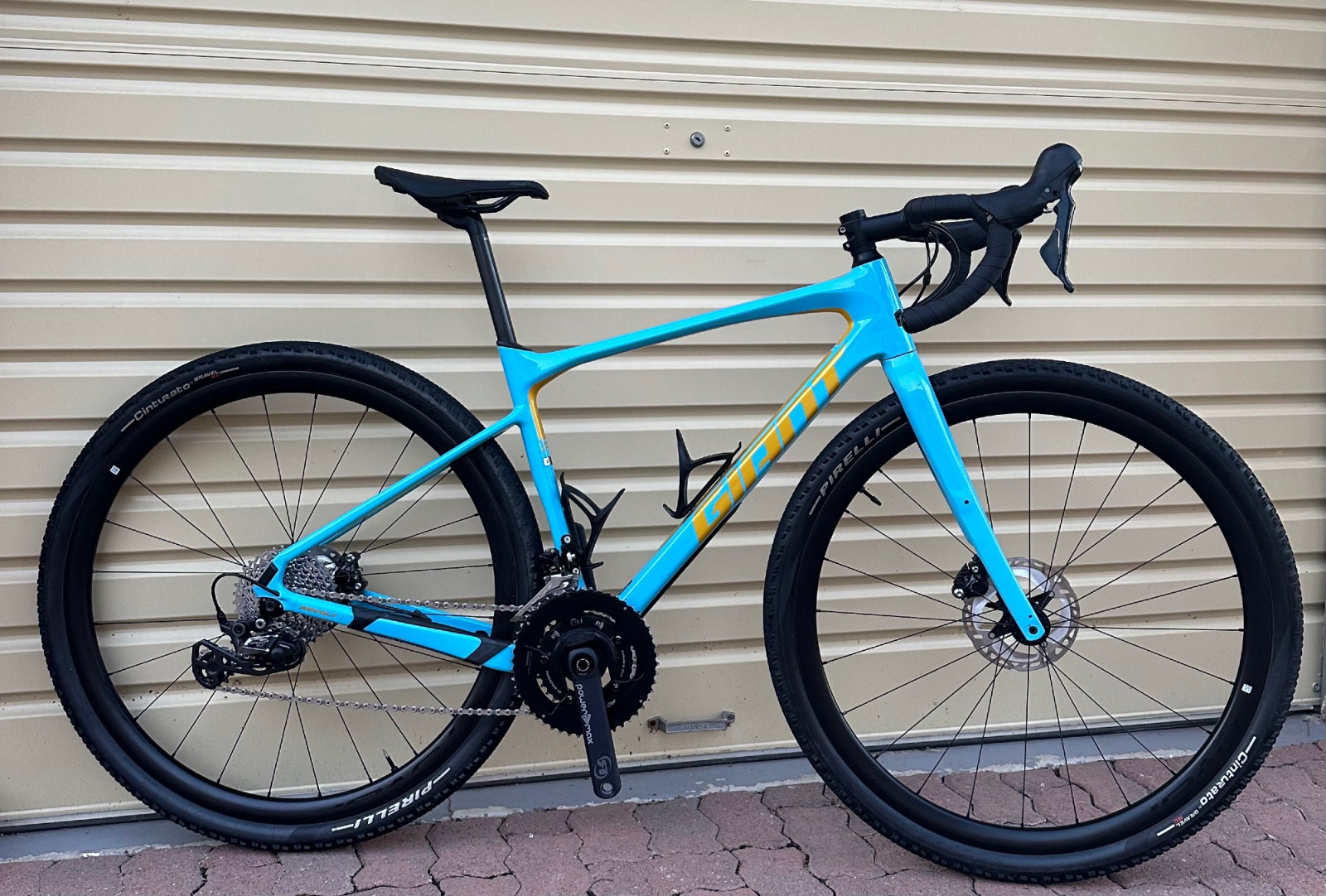 Small Giant Revolt Upgraded | Gravel Bikes | Bike Hub