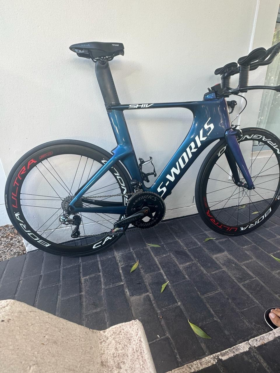 S-Works Shiv | Triathlon & Time Trial Bikes | Bike Hub