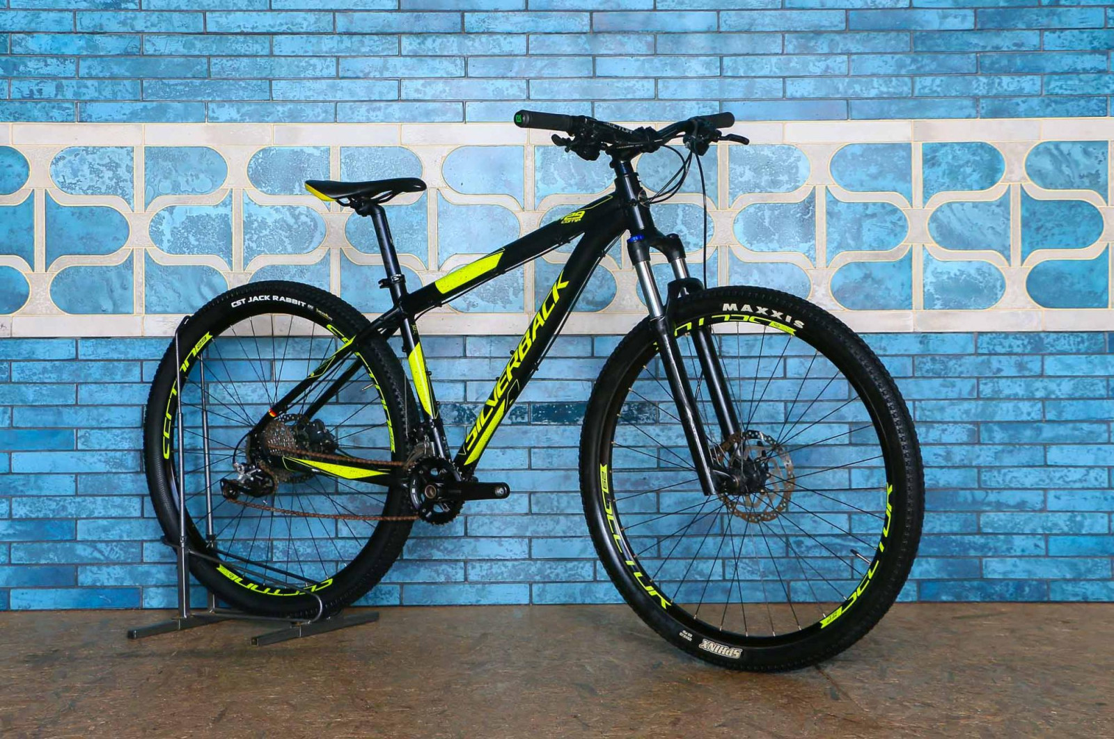 Pre-Owned Silverback Spectra 29 (M) BM9327 (2016) | Hardtail Mountain ...