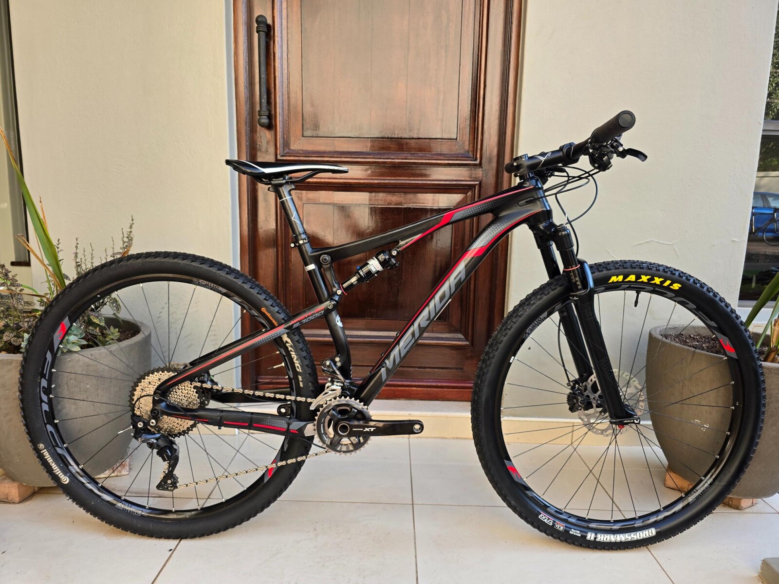 MERIDA 96 9.7000 (M) **Carbon-XT** | Dual Suspension Mountain Bikes ...