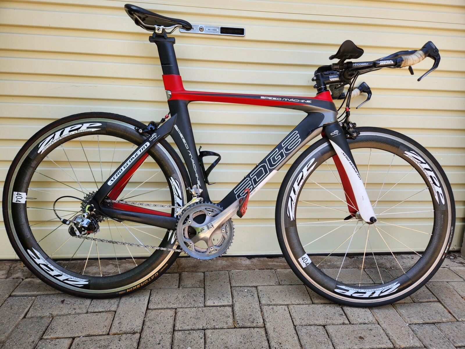EDGE Speed Machine TT BIKE | Triathlon & Time Trial Bikes | Bike Hub