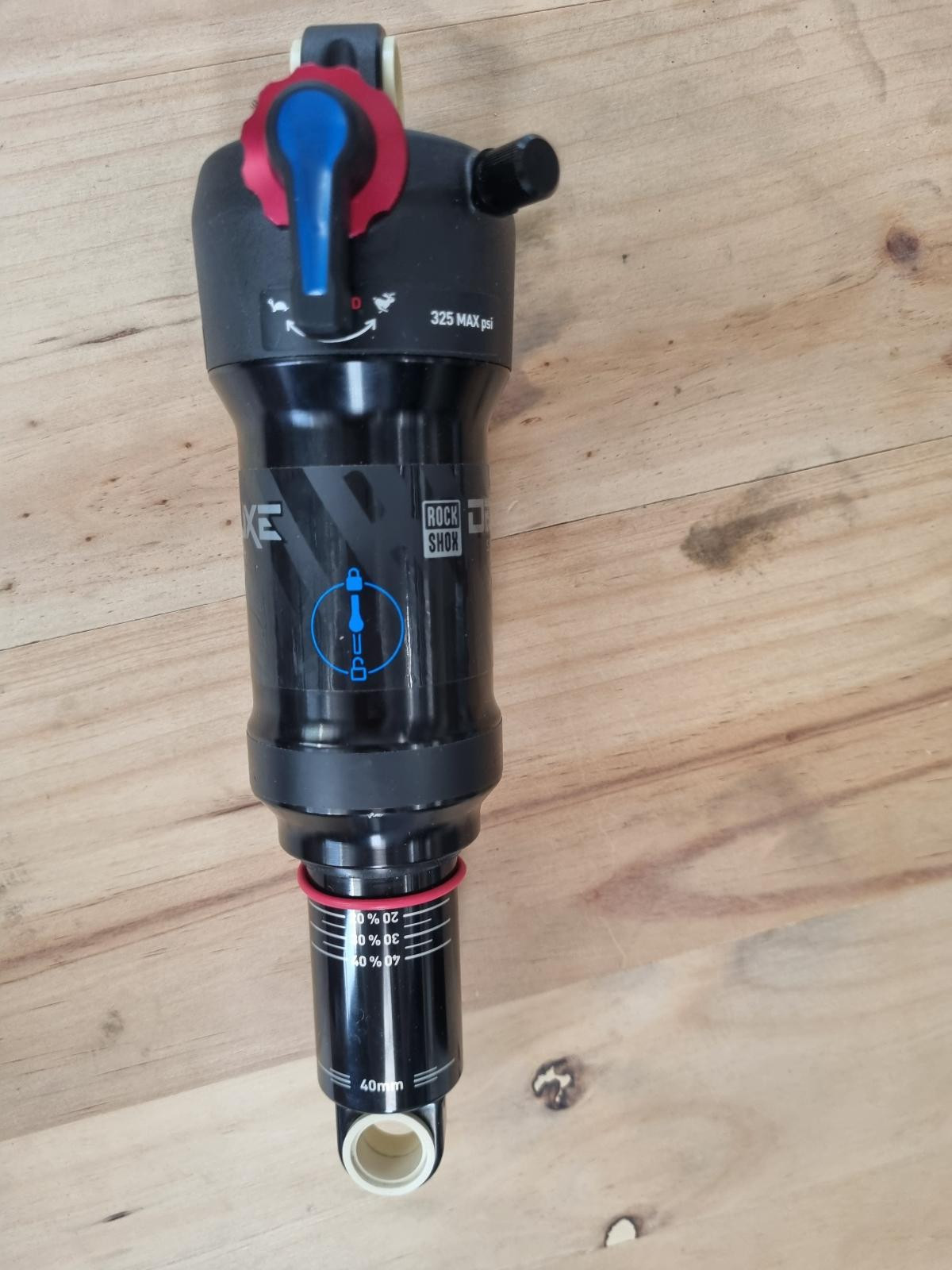 Rockshox Deluxe select + | Rear Shocks | Bike Hub