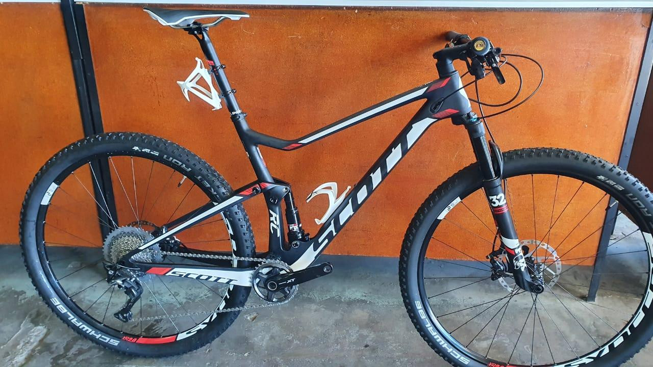 Scott Spark RC 900 Pro Carbon | Dual Suspension Mountain Bikes | Bike Hub