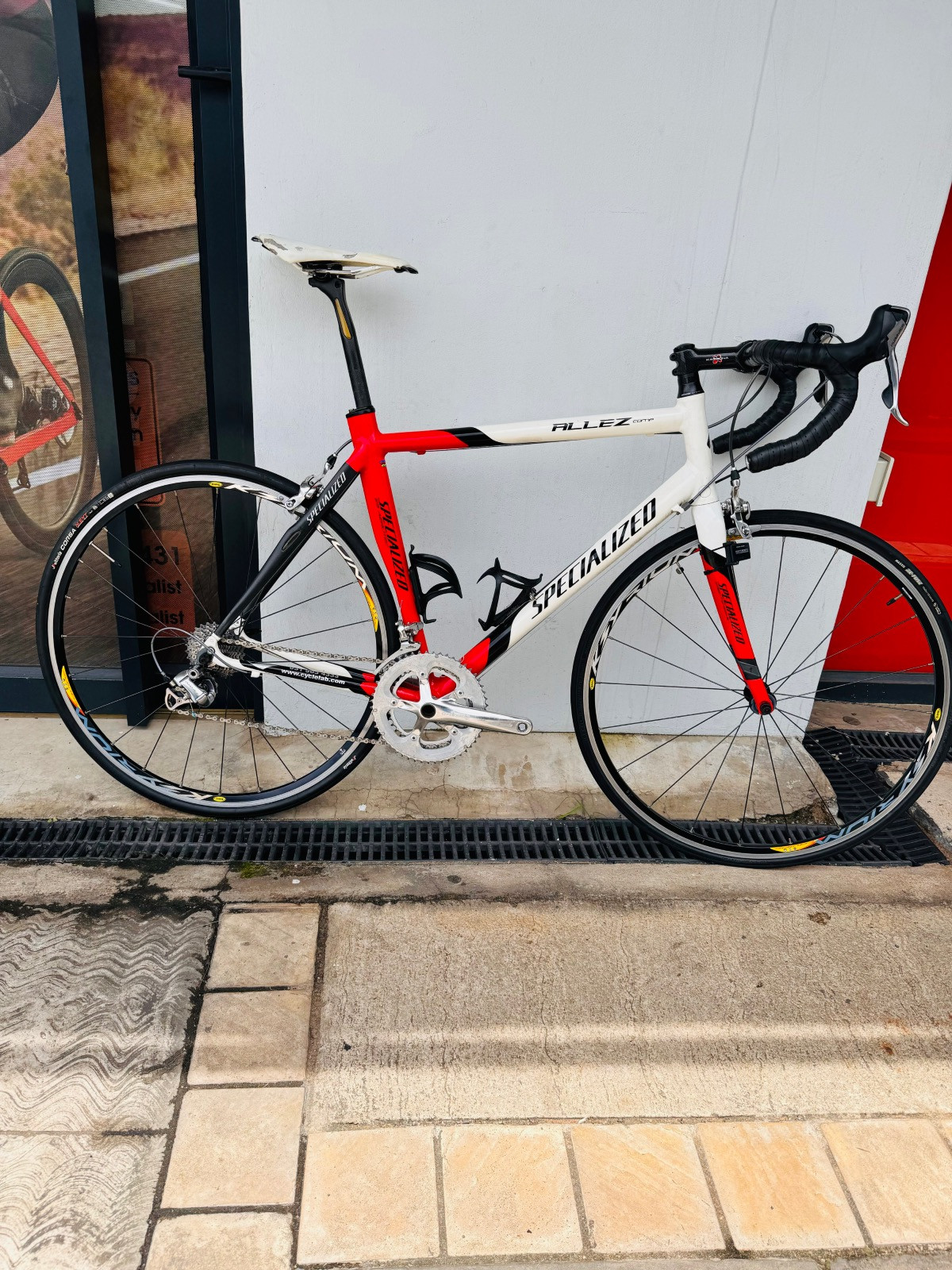 Specialized Allez Comp | Road Bikes | Bike Hub