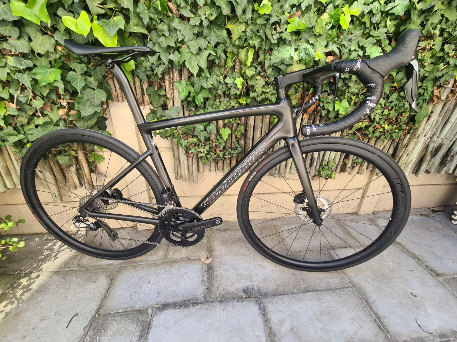 2020 S-Works Tarmac SL6 | Road Bikes | Bike Hub