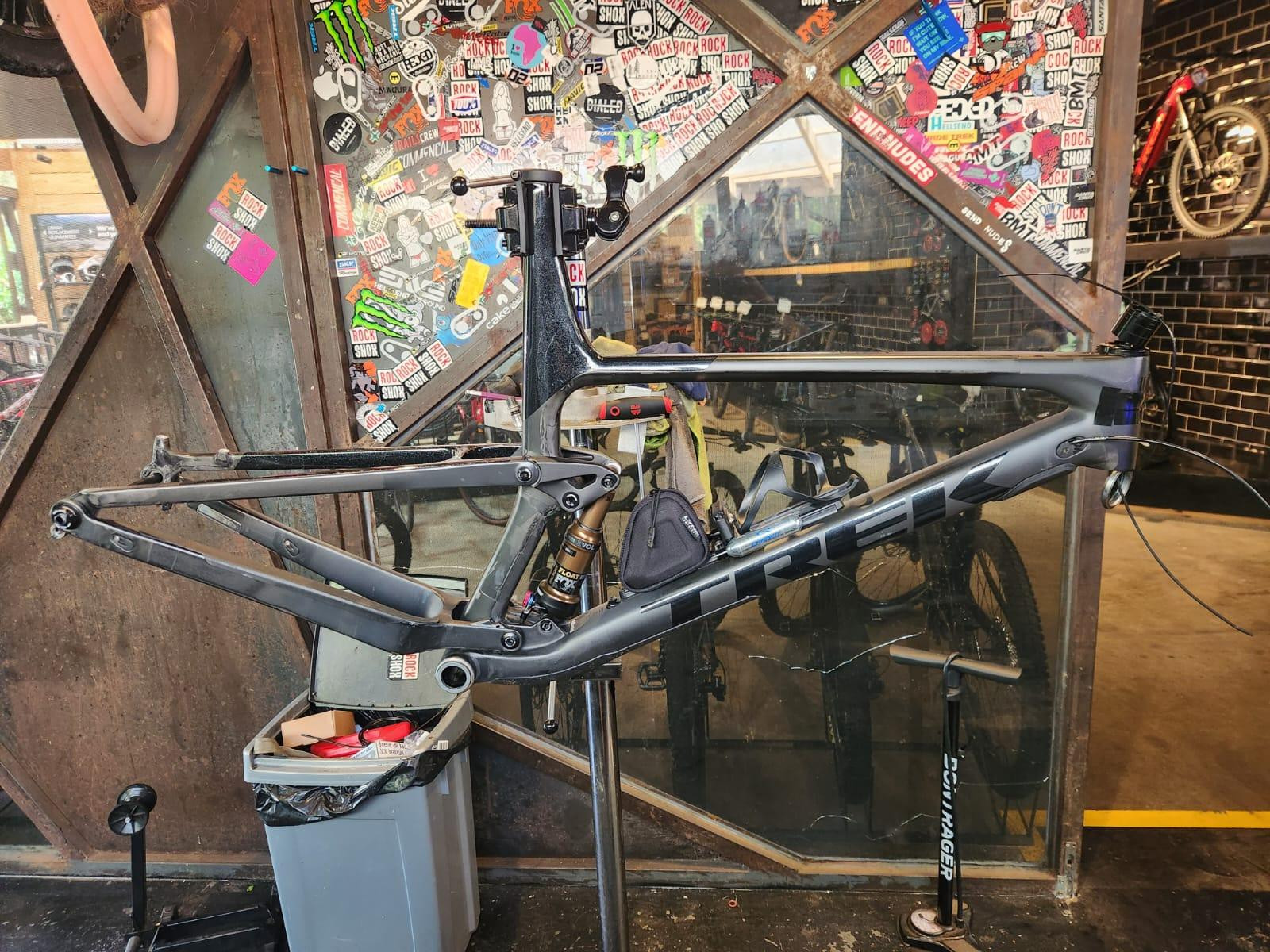 Trek Top Fuel 9.9 Frame & Extras | Dual Suspension Mountain Bike Frames ...