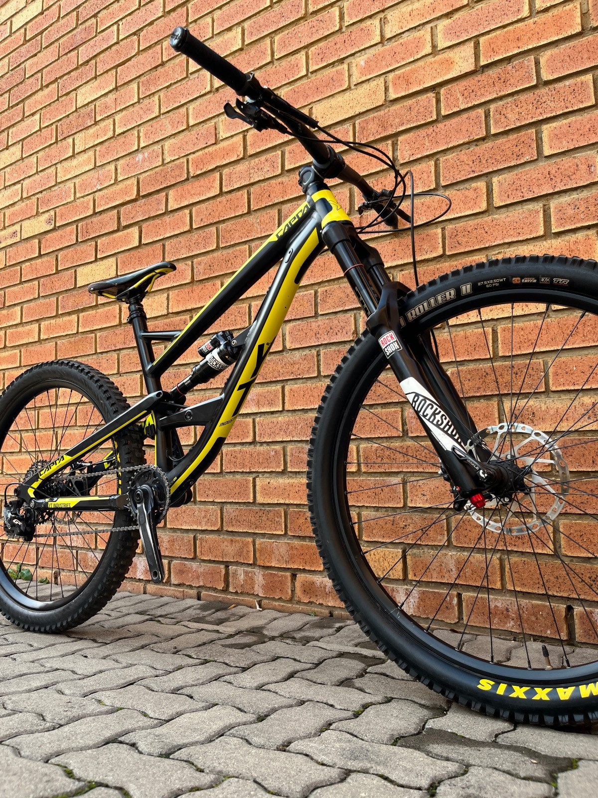 YT Capra | Dual Suspension Mountain Bikes | Bike Hub