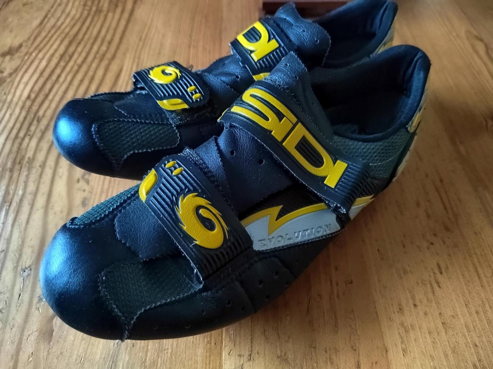 Sidi Evolution Road + Cleates *NEW* | Shoes | Bike Hub