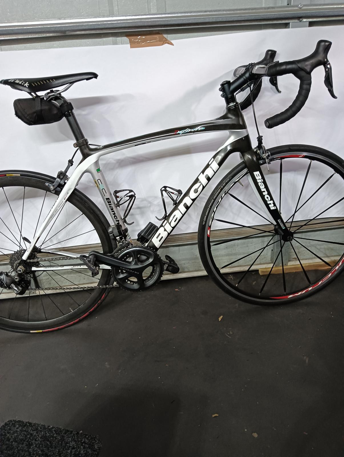 Bianchi Infinito C2C (DI2 and Power meter) | Road Bikes | Bike Hub