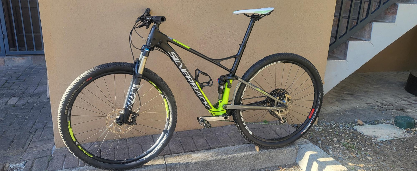 Silverback full Carbon ProSesta | Dual Suspension Mountain Bikes | Bike Hub