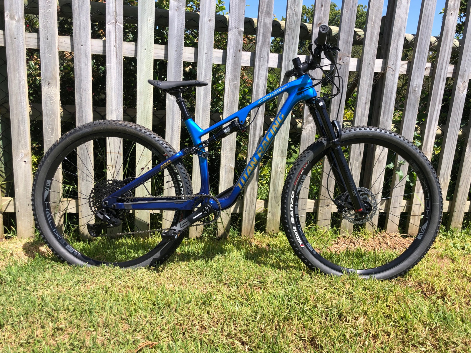 2023 Titan Cypher Carbon Dash 120mm | Dual Suspension Mountain Bikes ...