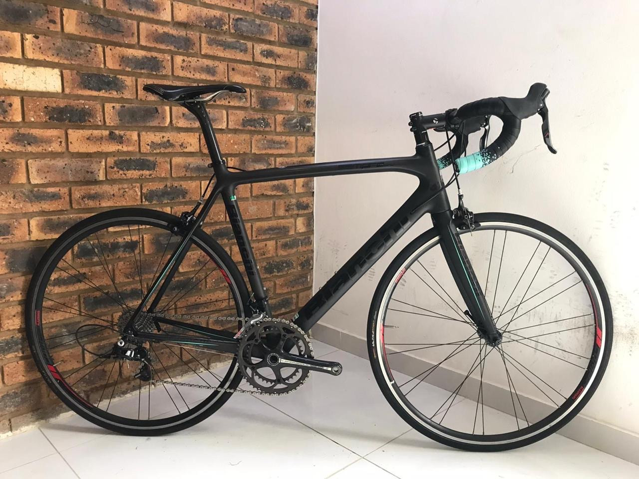Bianchi Sempre Pro - XL - 11spd | Road Bikes | Bike Hub