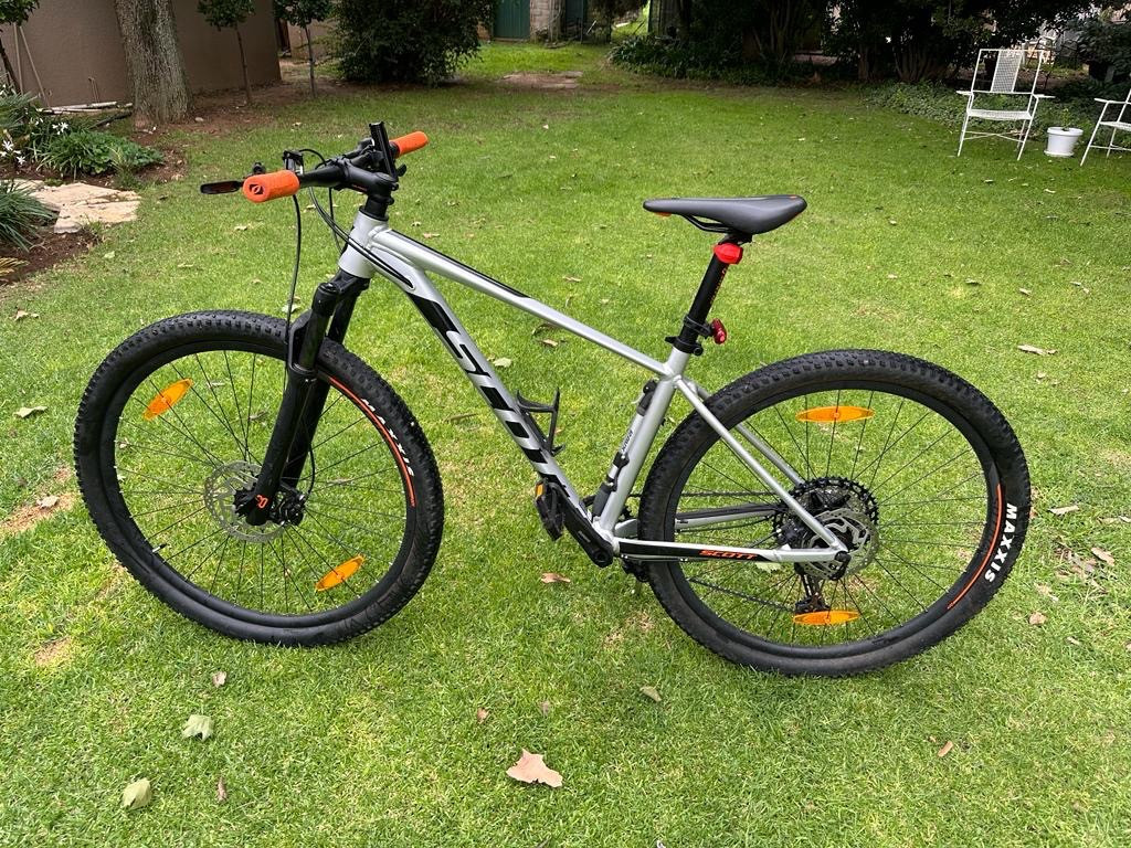 Scott Scale 965 | Hardtail Mountain Bikes | Bike Hub