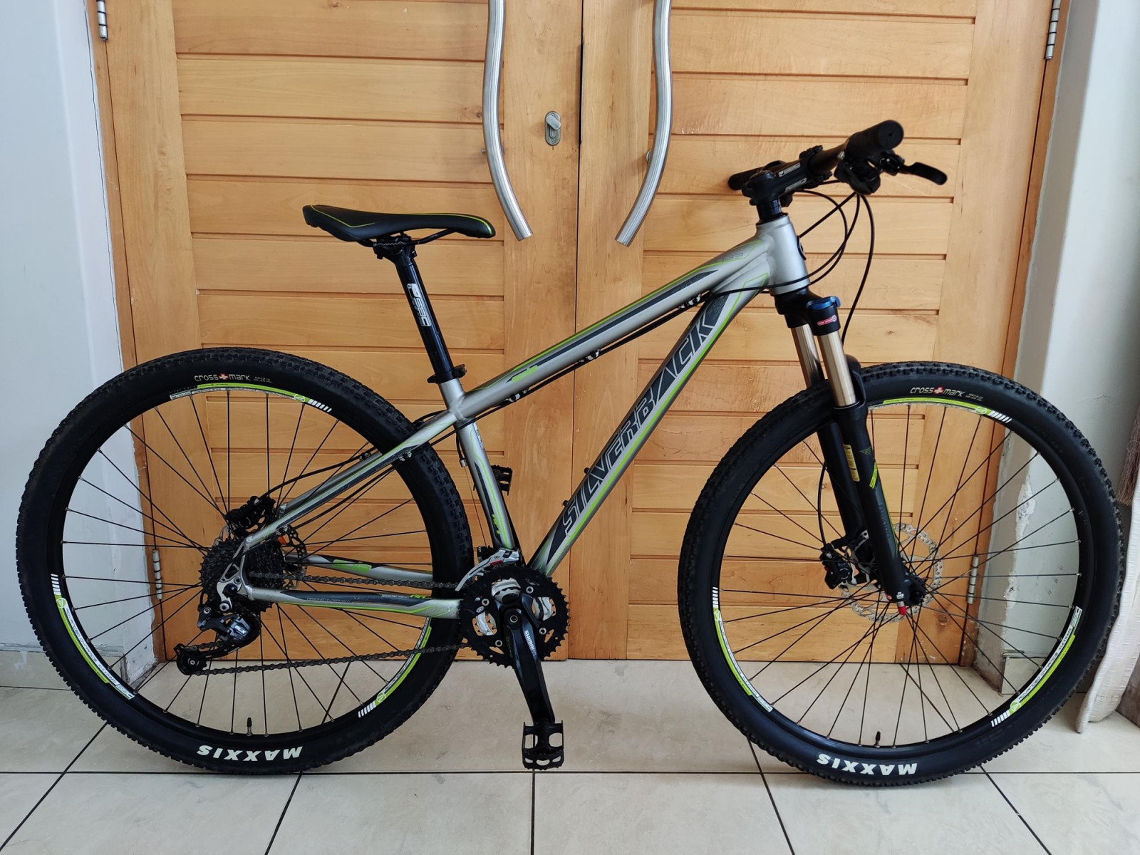 Silverback Sola 3 29er / Small frame *Air Fork * | Hardtail Mountain ...