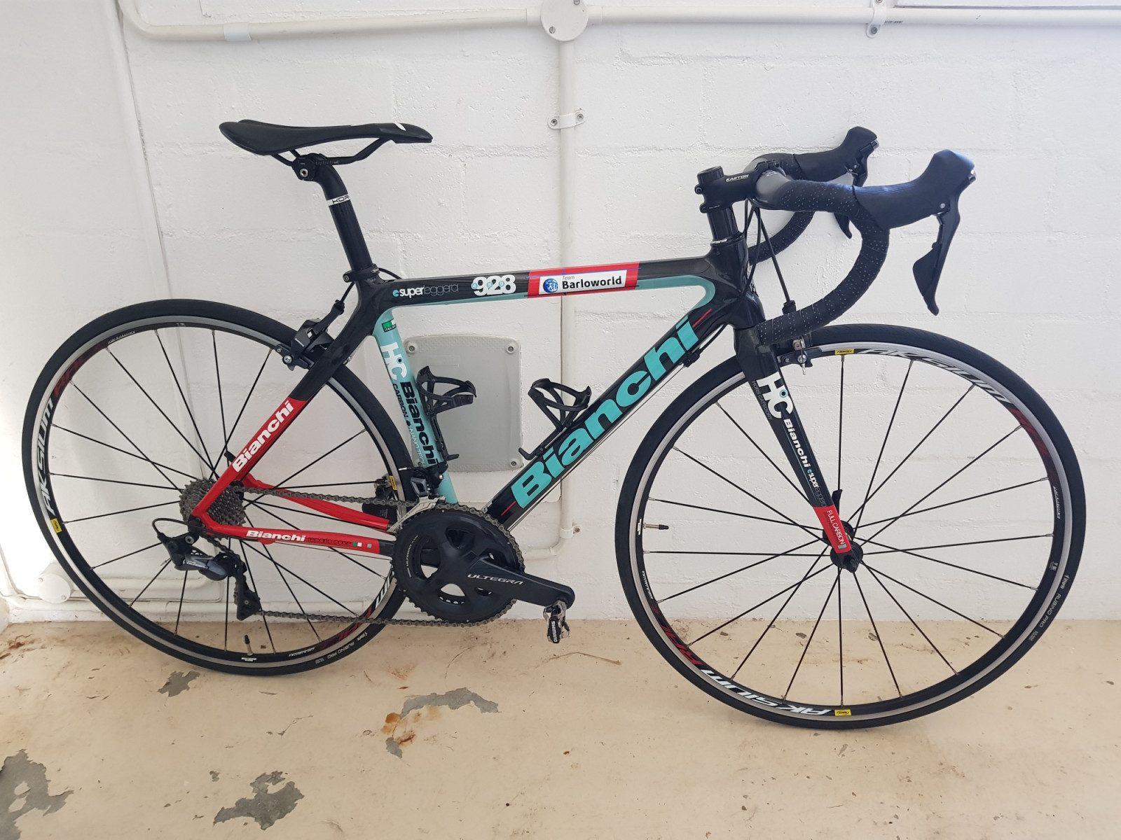 Bianchi 928 carbon | Road Bikes | Bike Hub