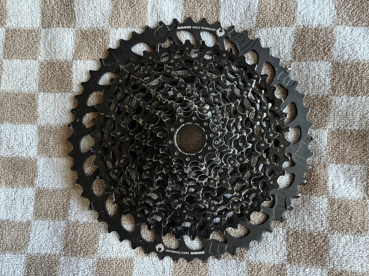 SRAM GX Eagle XG-1275 12-speed Lunar Cassette | Cassettes | Bike Hub