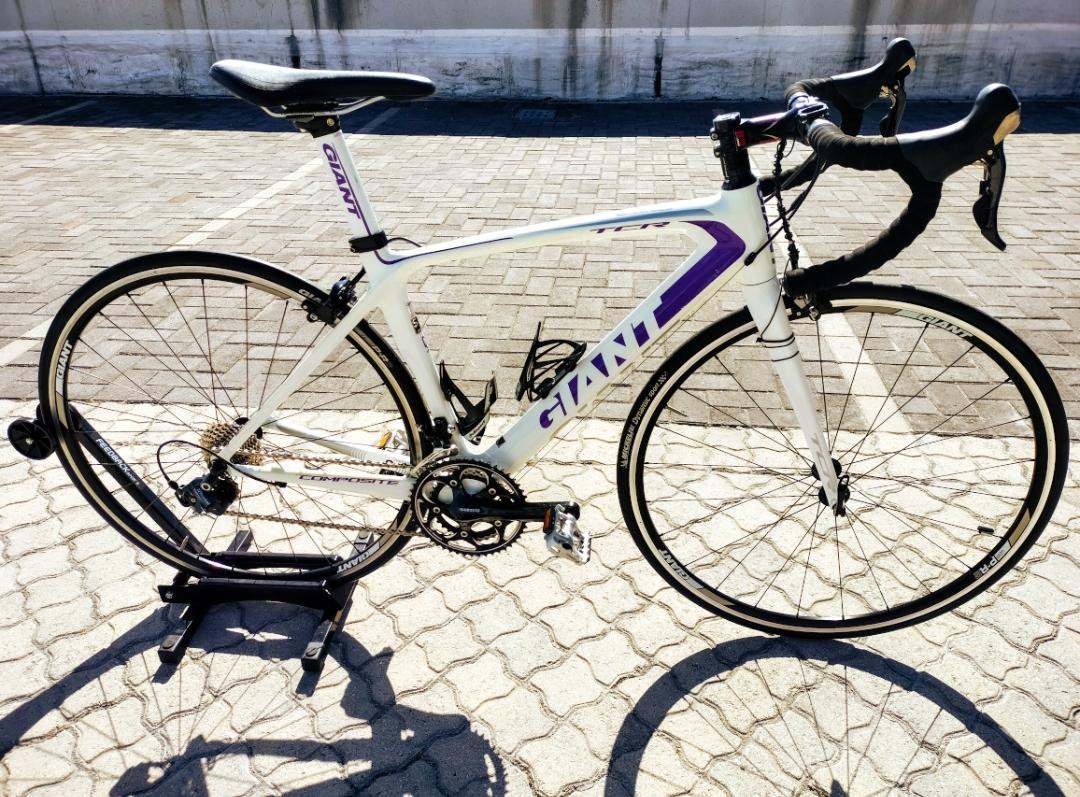 Giant TCR Comp | Road Bikes | Bike Hub