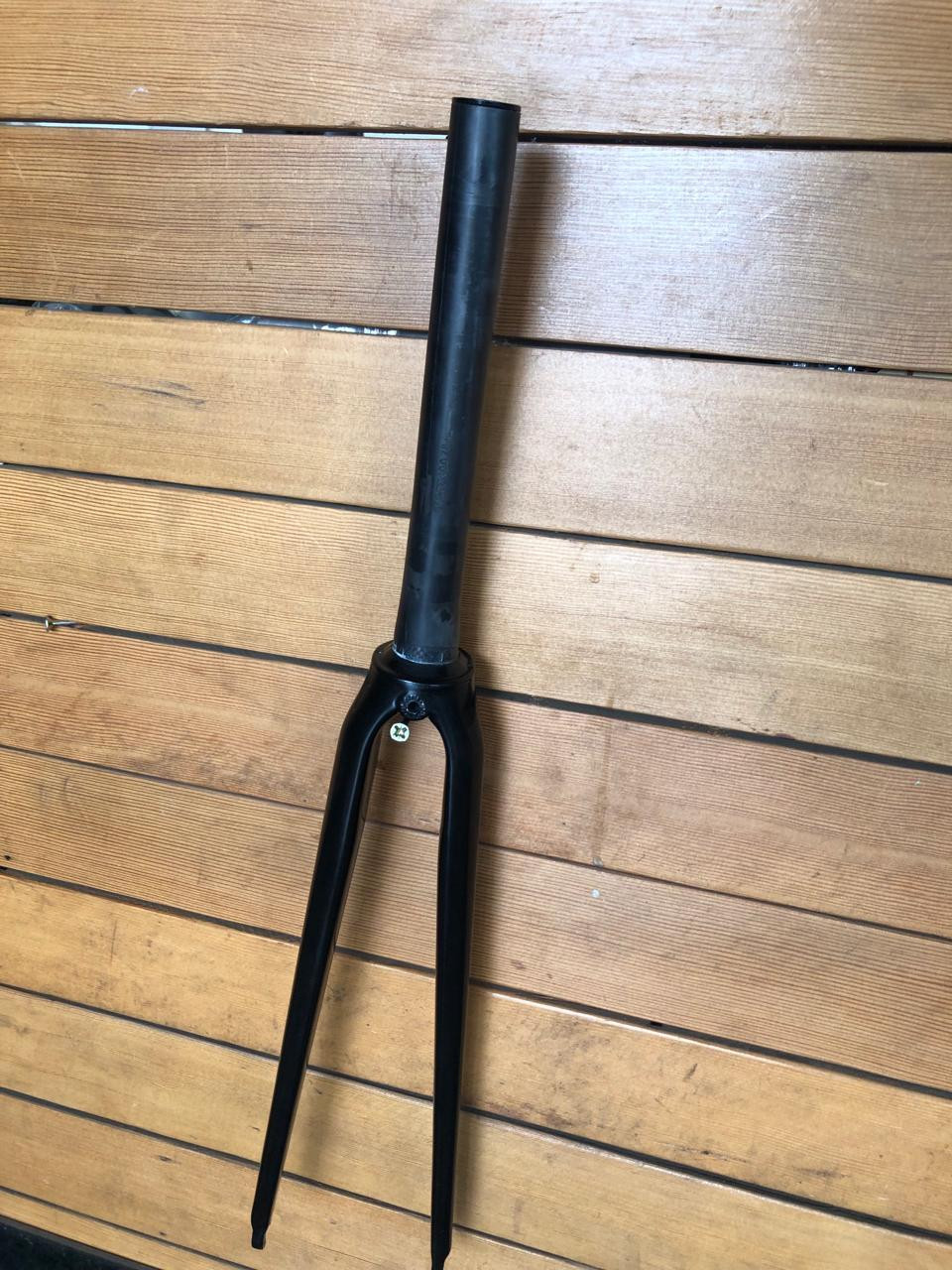 Carbon Road Fork | Road Bike Forks | Bike Hub