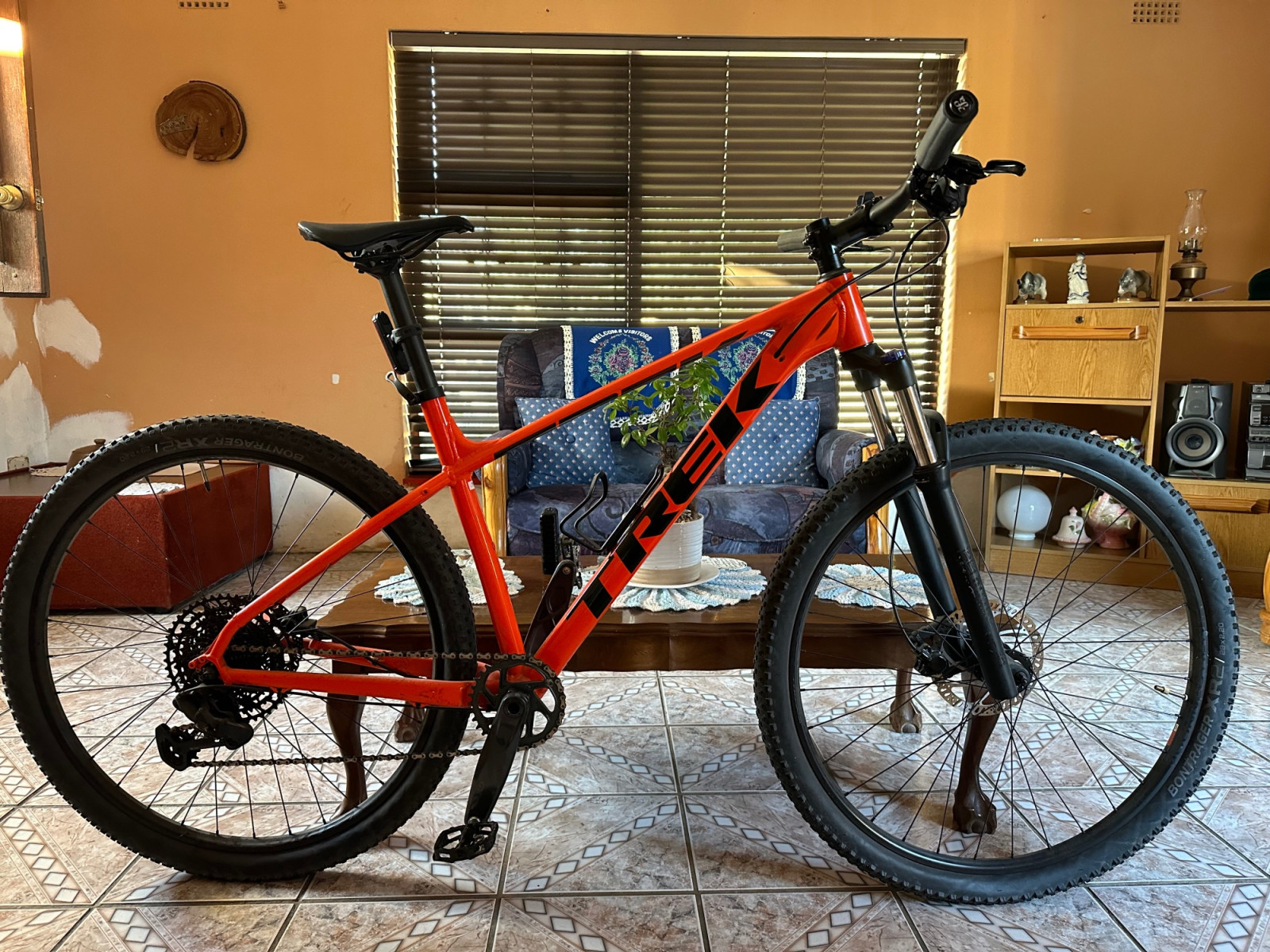 TREK MARLIN 7 Hardtail Mountain Bike + EXTRAS | Hardtail Mountain Bikes ...