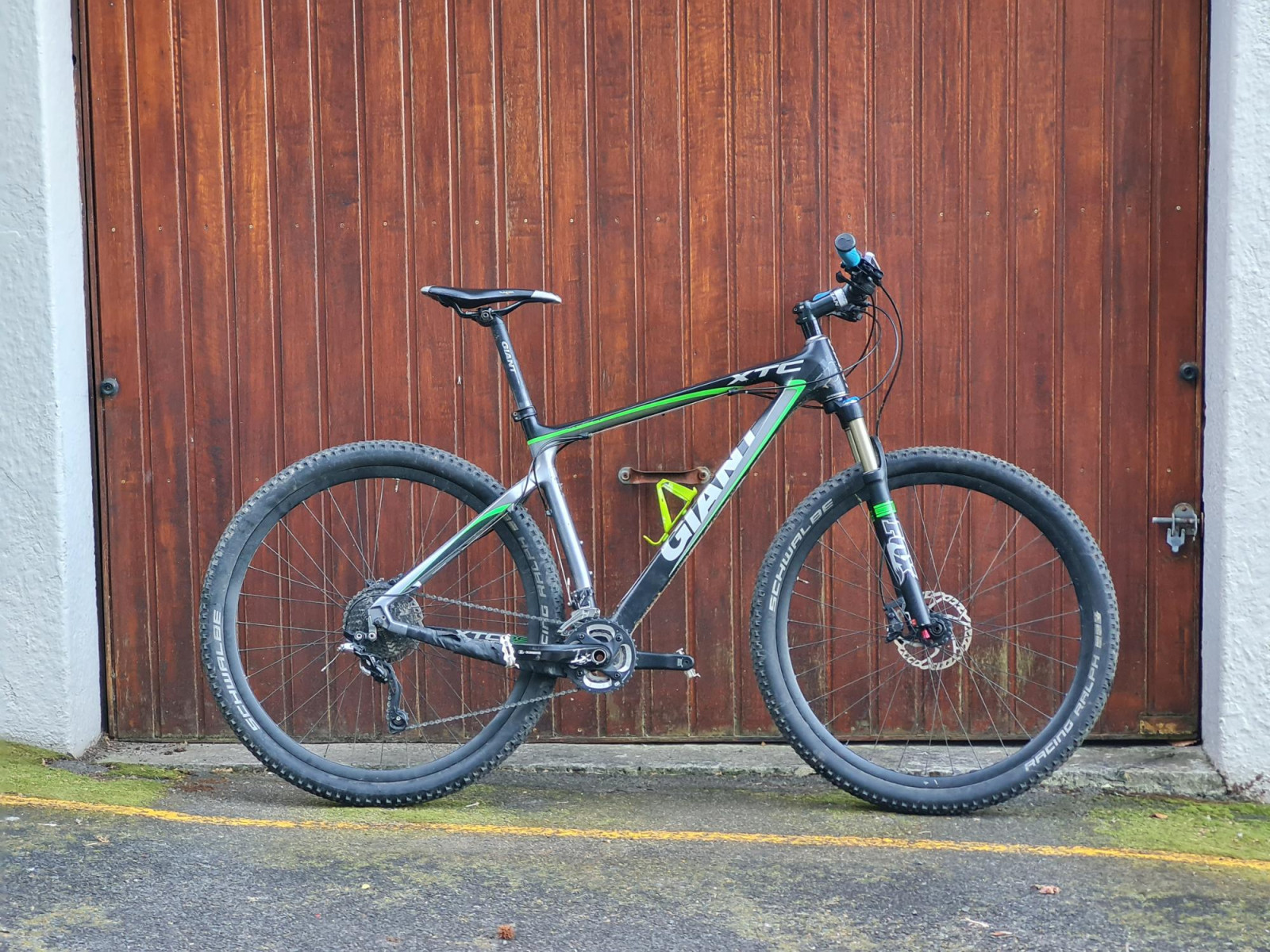 Giant XTC Carbon XL 29er | Hardtail Mountain Bikes | Bike Hub
