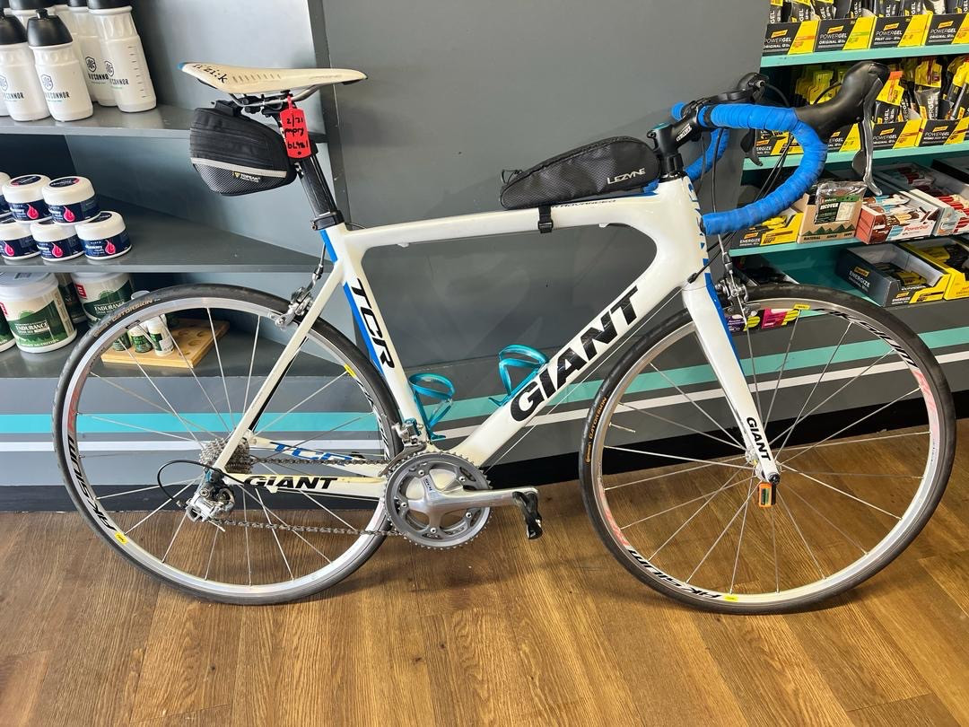 Giant Road Bike | Road Bikes | Bike Hub
