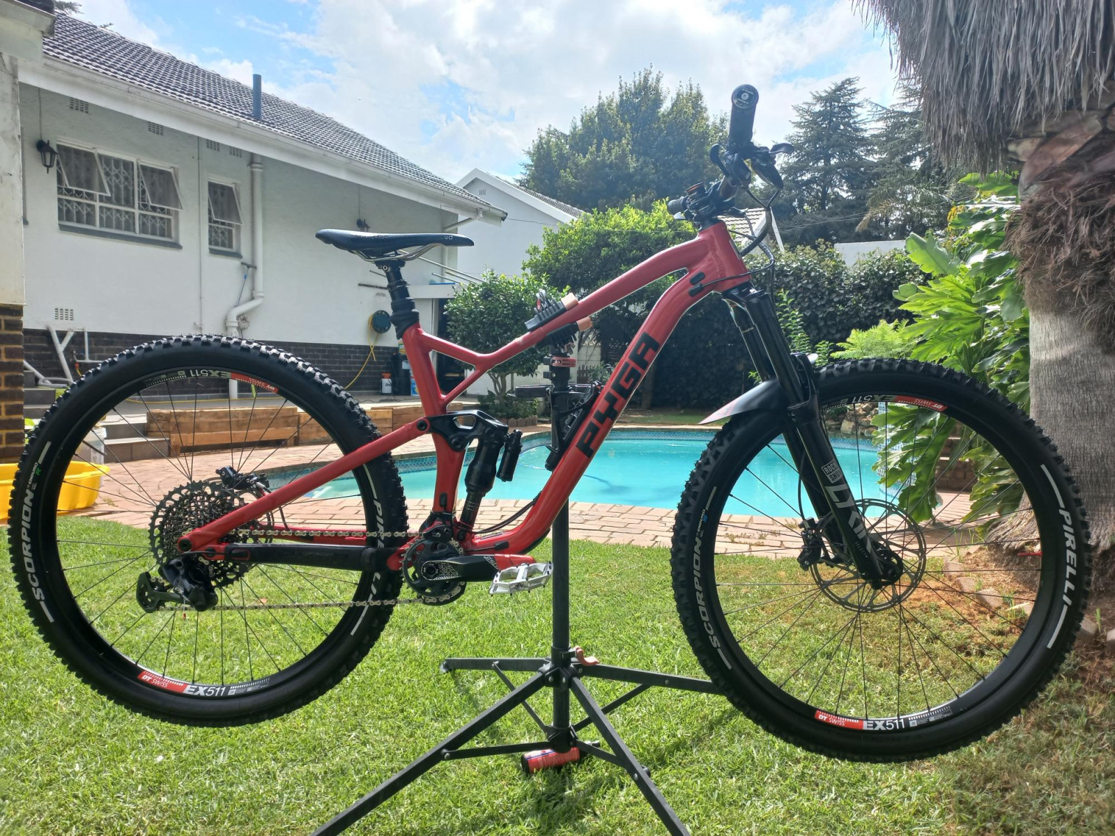 PYGA Slakline frame | Dual Suspension Mountain Bike Frames | Bike Hub