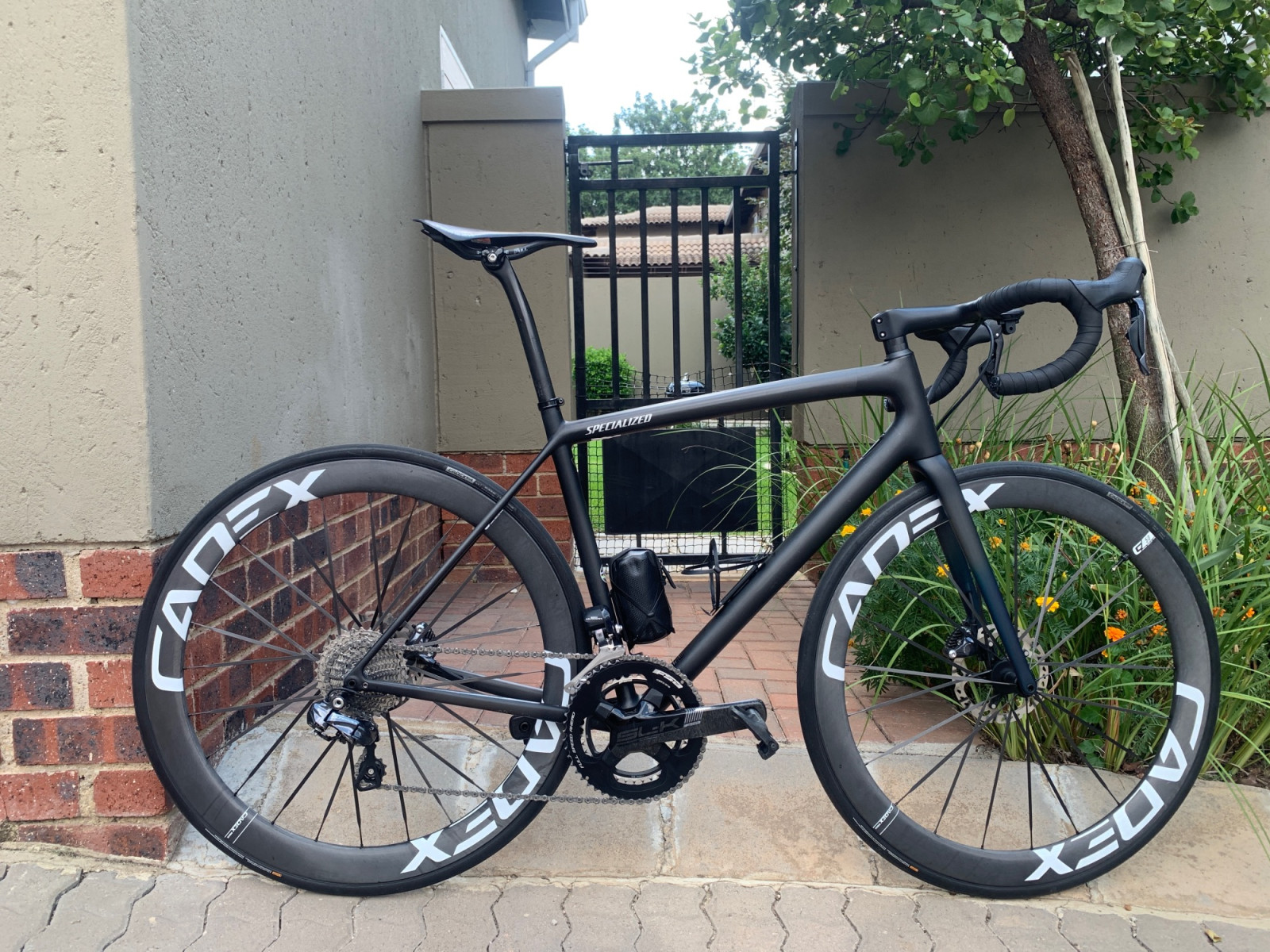 *Price Drop* Specialized Aethos Expert (56) | Road Bike Frames | Bike Hub