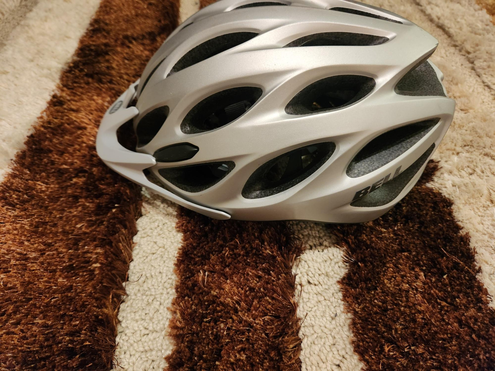 Bell Tracker Helmet | Helmets | Bike Hub