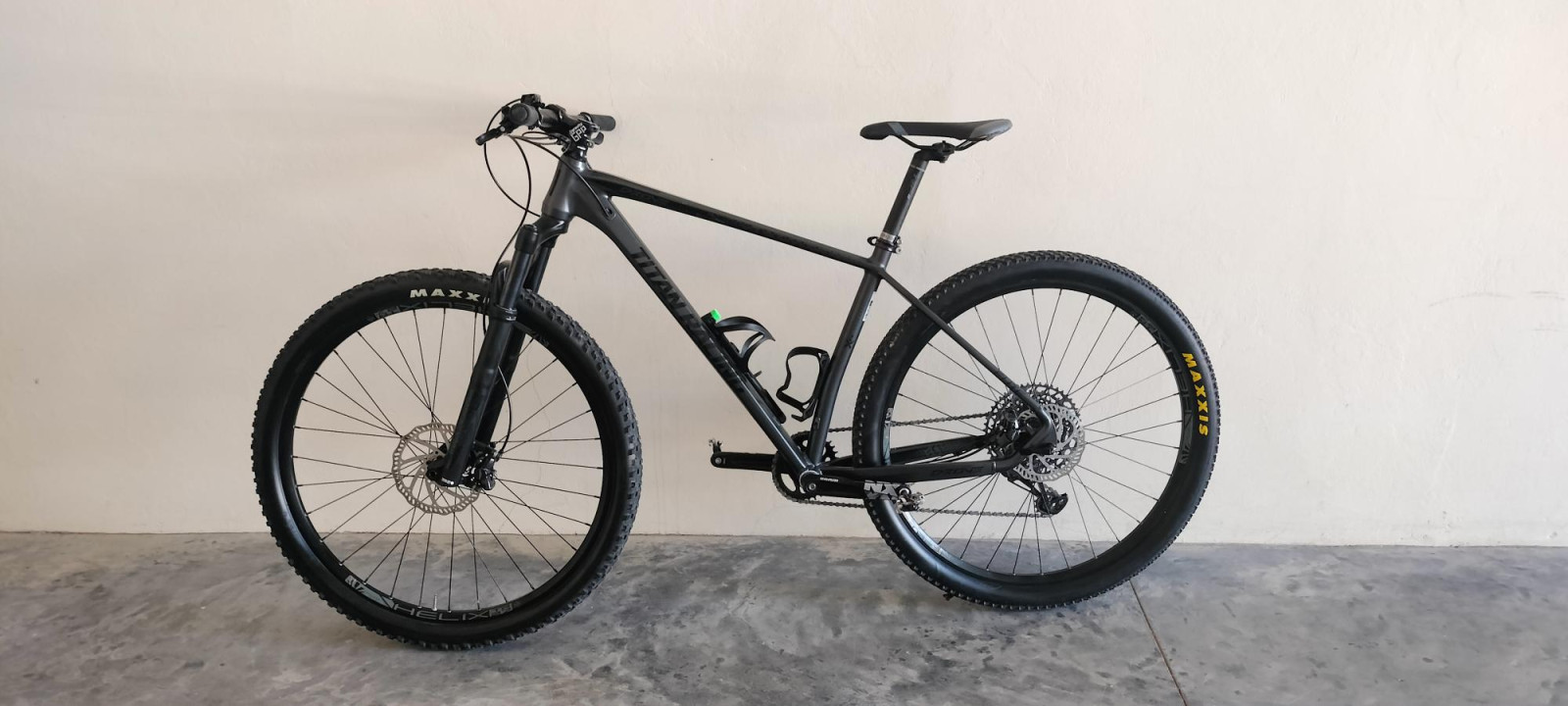 Titan Racing Elite | Hardtail Mountain Bikes | Bike Hub