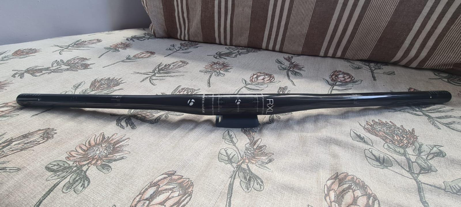 Bontrager RXL Carbon Handlebar 720 wide | Handlebars | Bike Hub