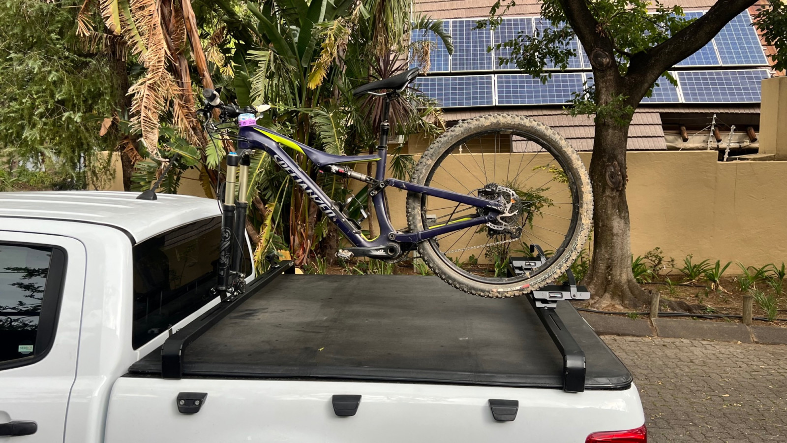 Skitch Load Bin Racks for Bakkie | Bike Racks | Bike Hub