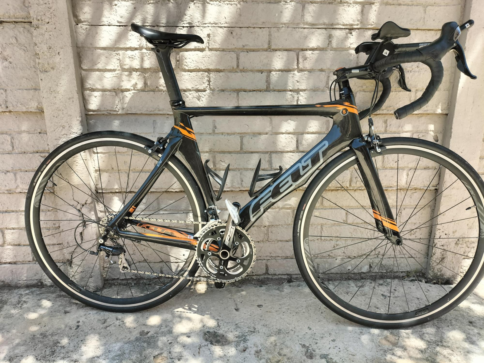 Felt 13 AR5. CARBON | Road Bikes | Bike Hub