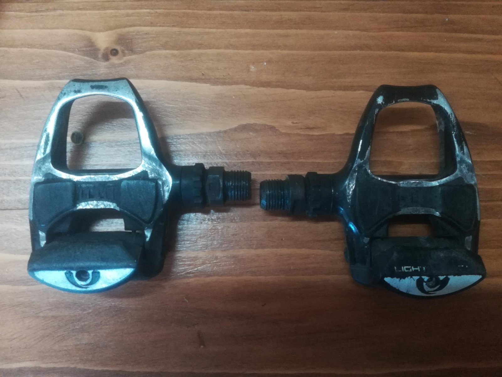 Shimano Tiagra PD-R540 road bike pedals | Pedals | Bike Hub