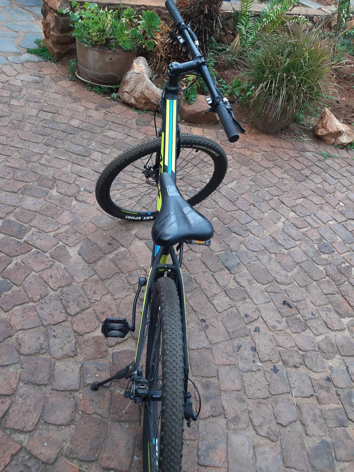 Apex A600 Mountain Bike | Hardtail Mountain Bikes | Bike Hub