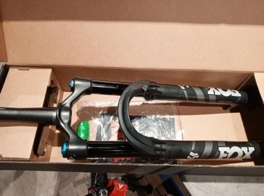 Fox 34 Performance Fork 130mm travel, boost | Mountain Bike Forks ...