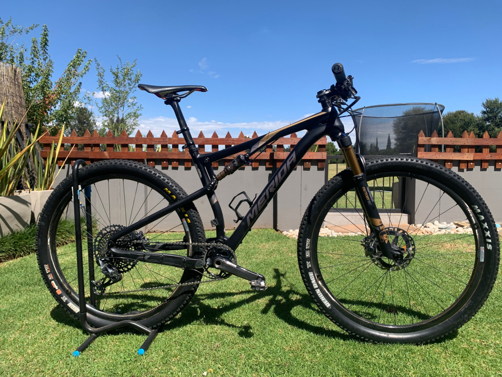 2021 - Merida 96 9000 (M) | Dual Suspension Mountain Bikes | Bike Hub