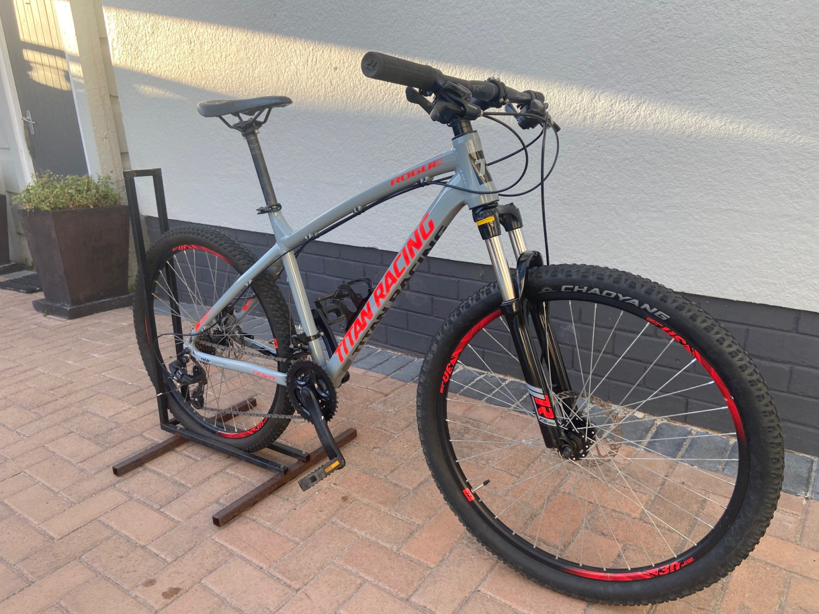 Titan rogue Nova | Kids Bikes | Bike Hub