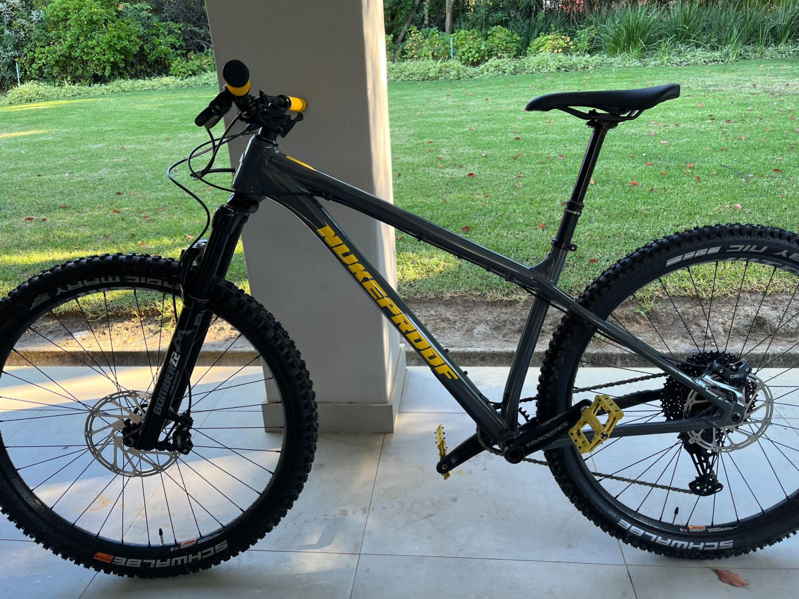 Nukeproof Scout 290 Comp Alloy Bike | Hardtail Mountain Bikes | Bike Hub