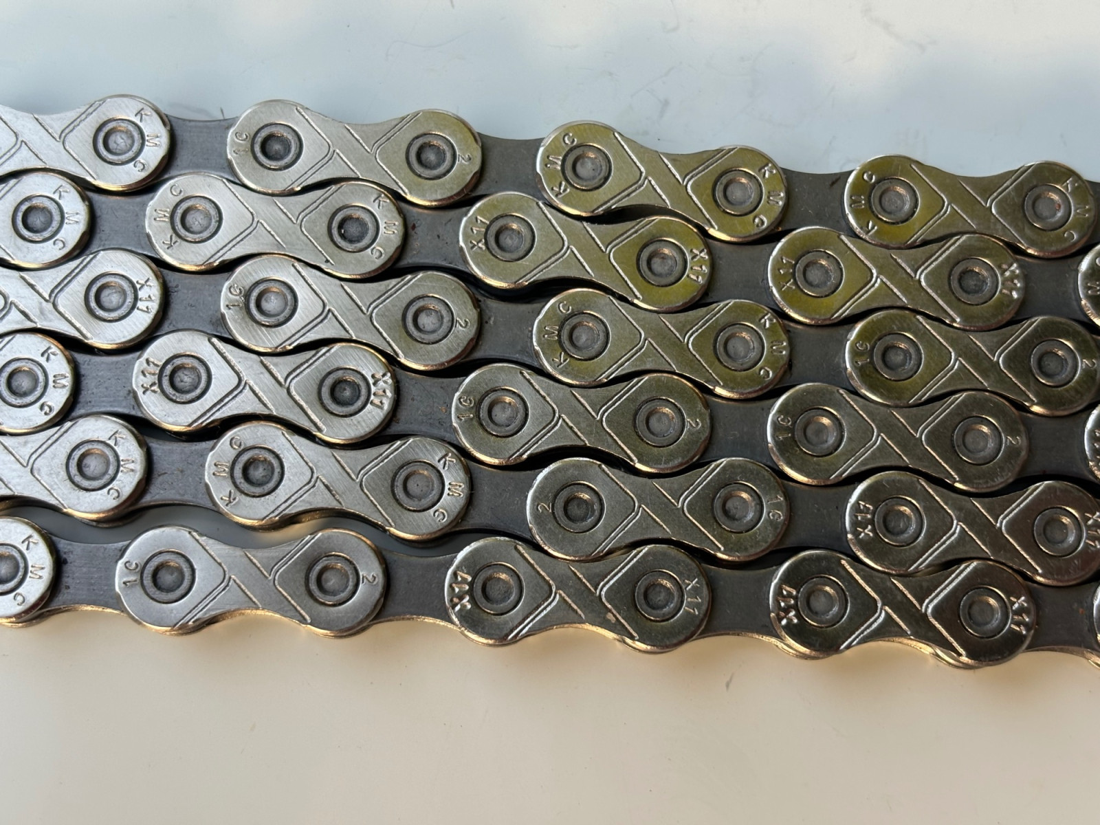 Kmc X11 11 Speed chain | Chains | Bike Hub