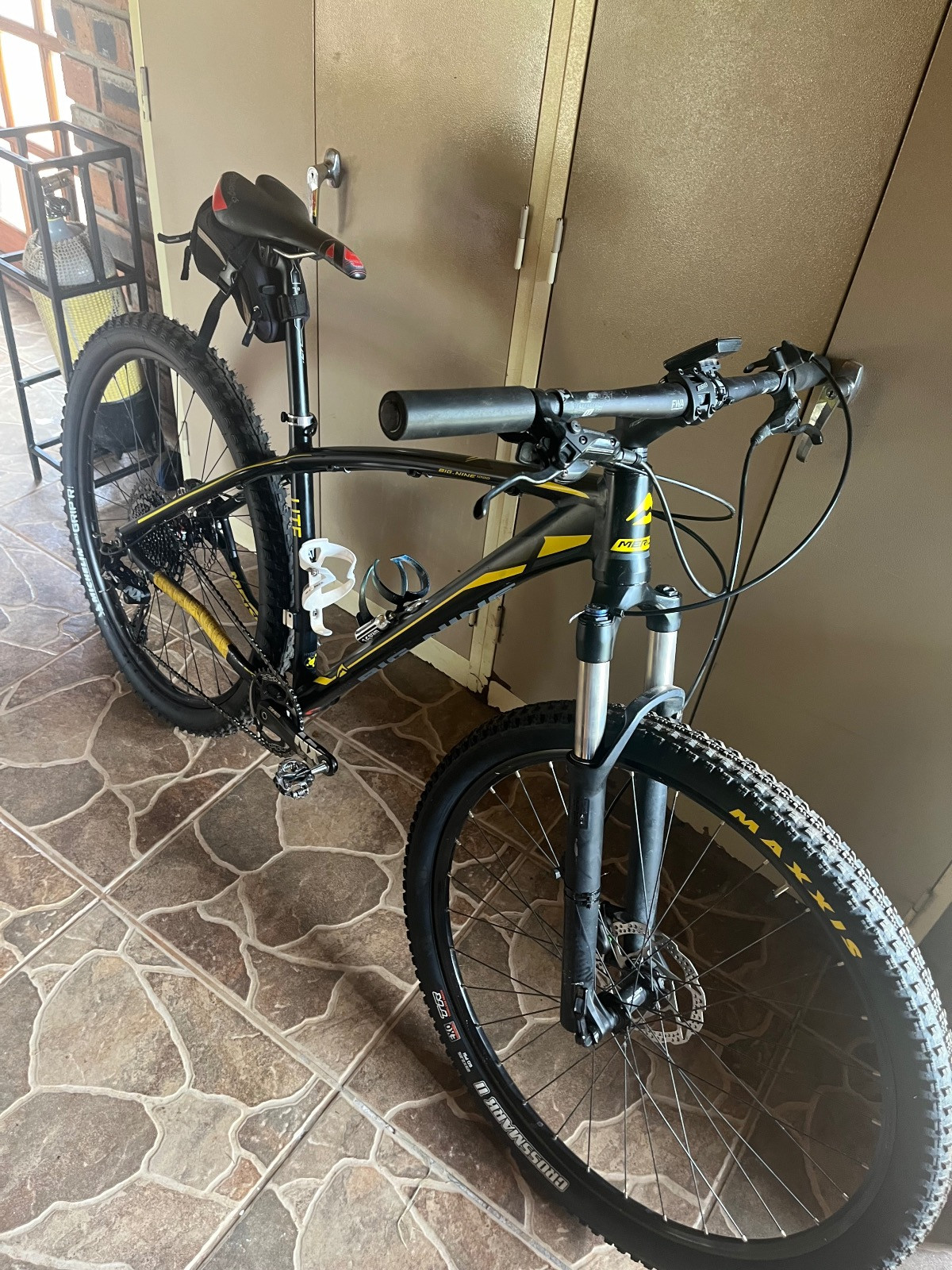 Merida 1000 lite | Hardtail Mountain Bikes | Bike Hub