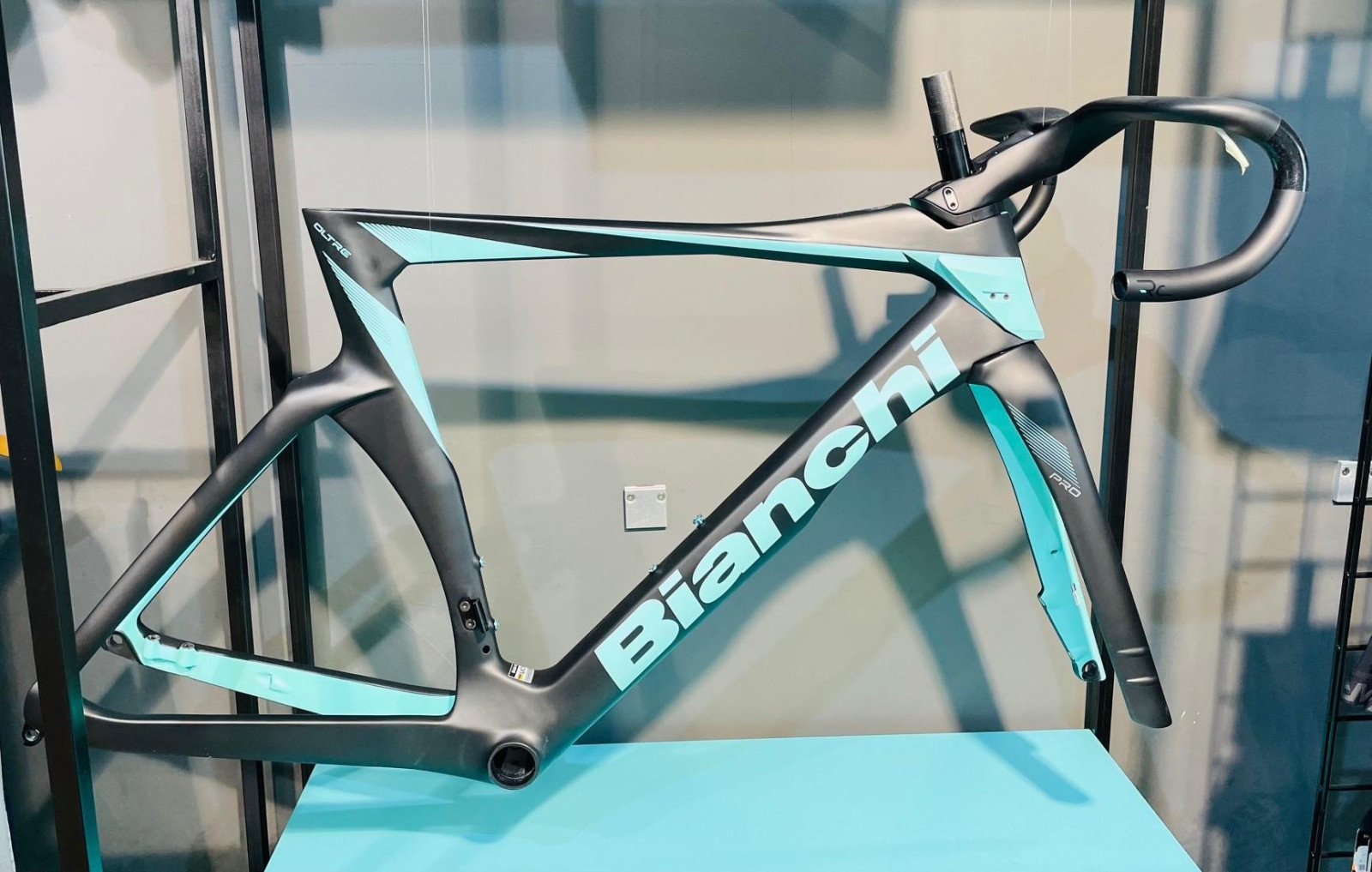 Bianchi Oltre Pro size 55 framset - R75000 | Road Bike Frames | Bike Hub