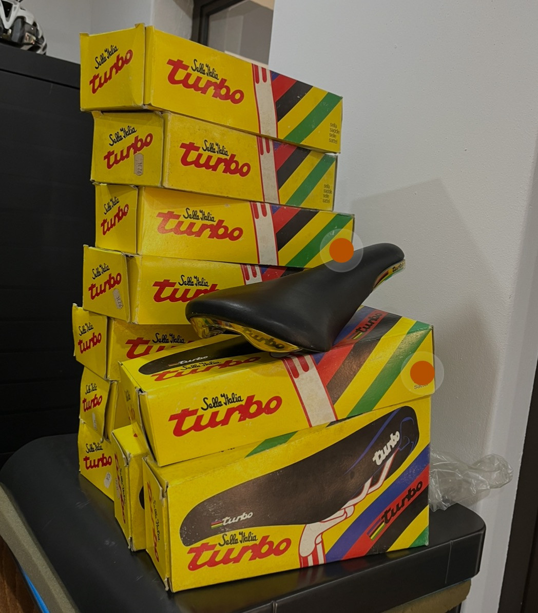 Vintage Sella Italia saddle | Saddles | Bike Hub