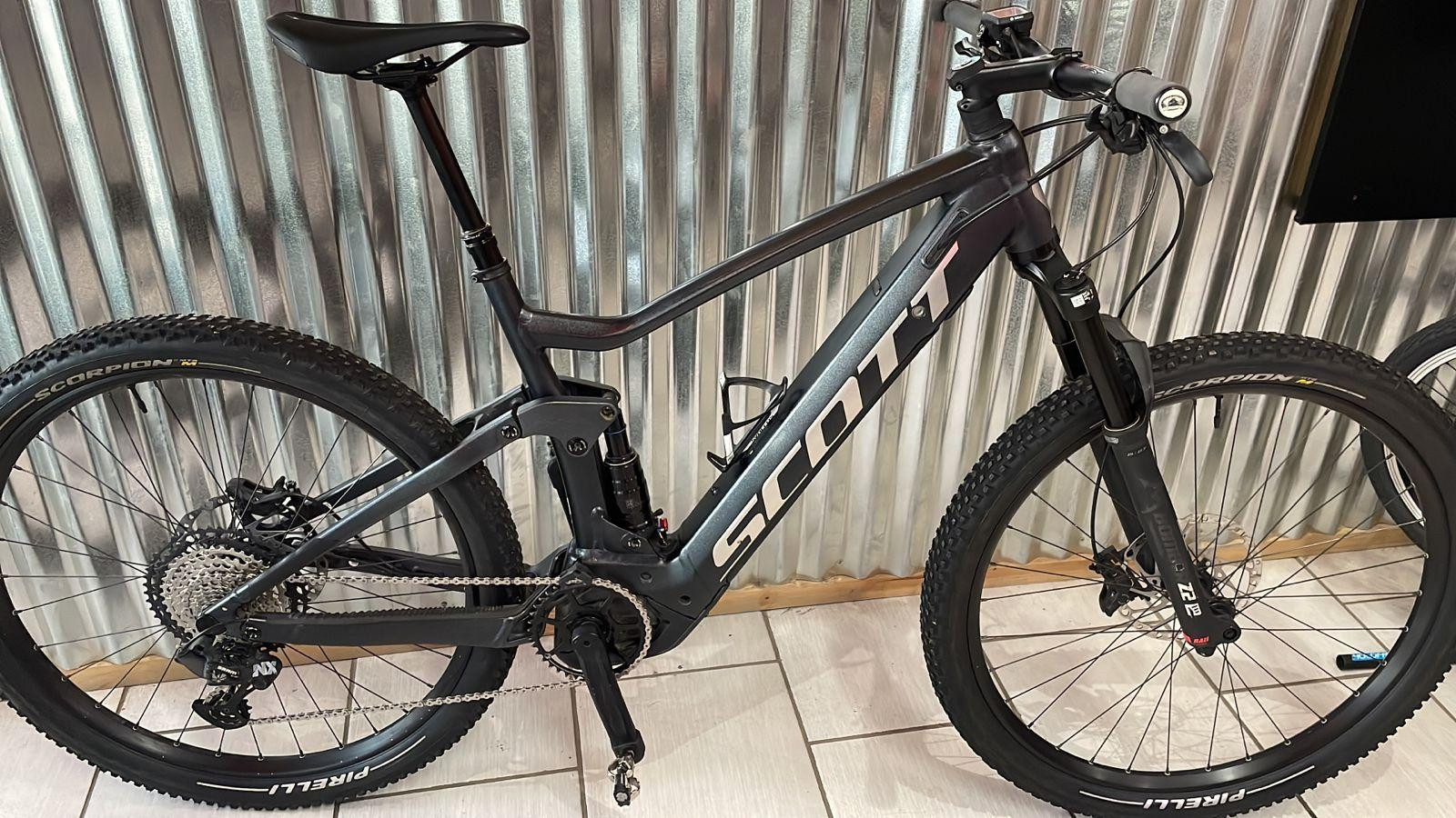 Scott Strike 930 | Dual Suspension Mountain E-Bikes | Bike Hub