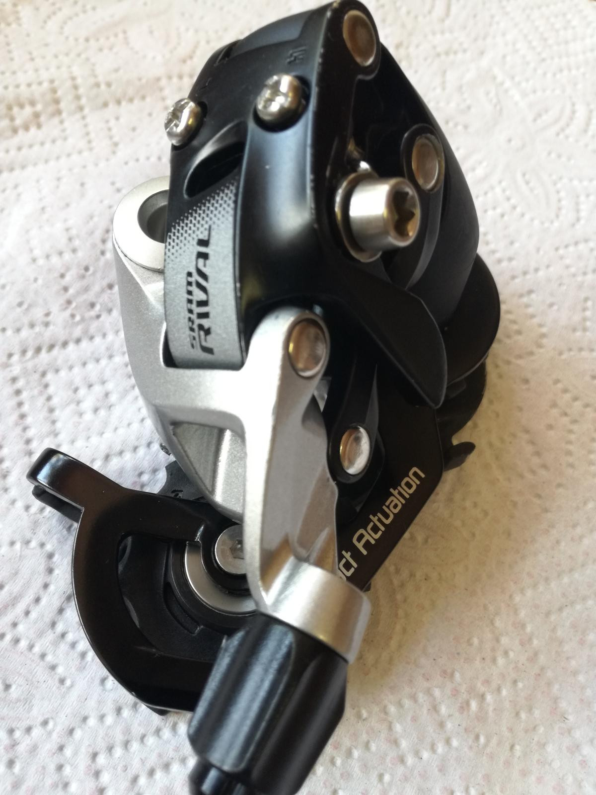 Sram rival | Complete Groupsets | Bike Hub