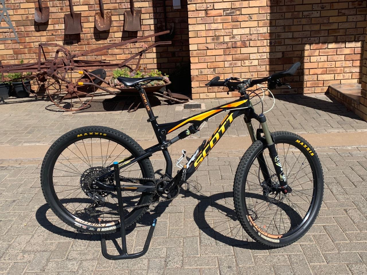 Scott Spark 710 | Dual Suspension Mountain Bikes | Bike Hub