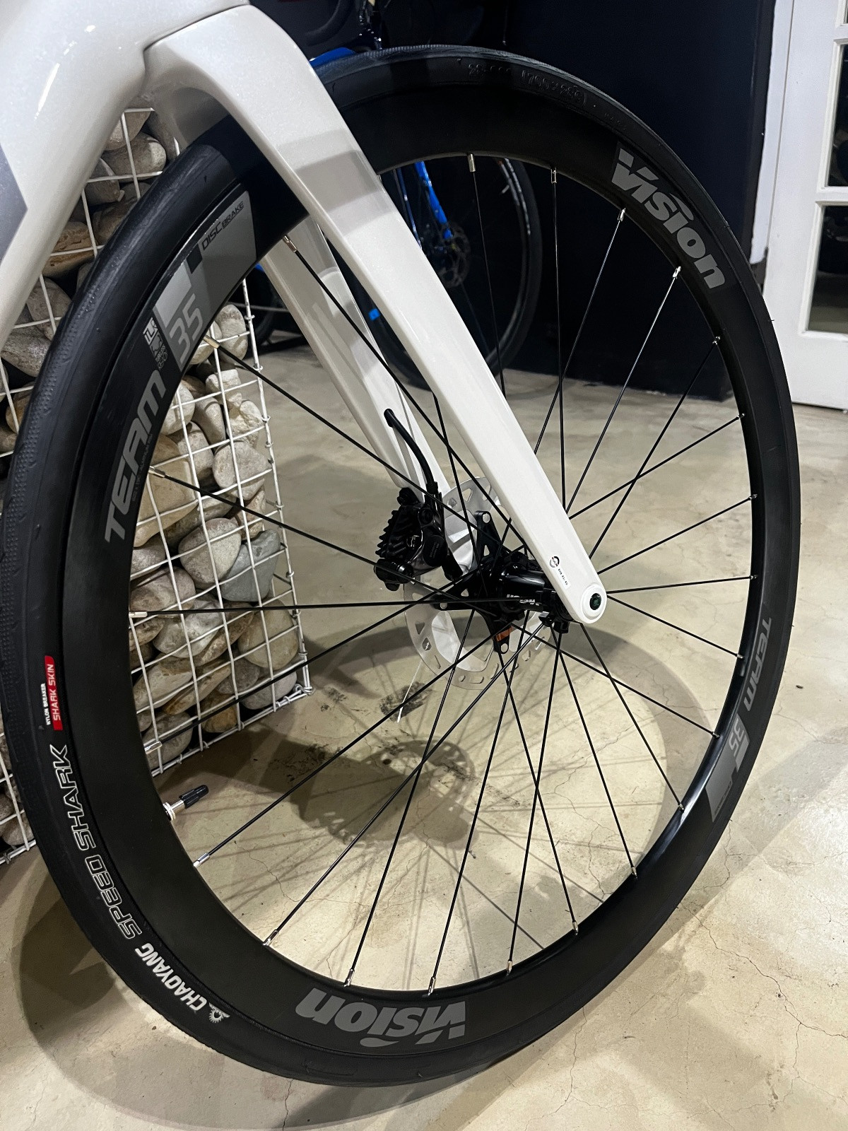 Vision Team 35 | Road Bike Wheels | Bike Hub