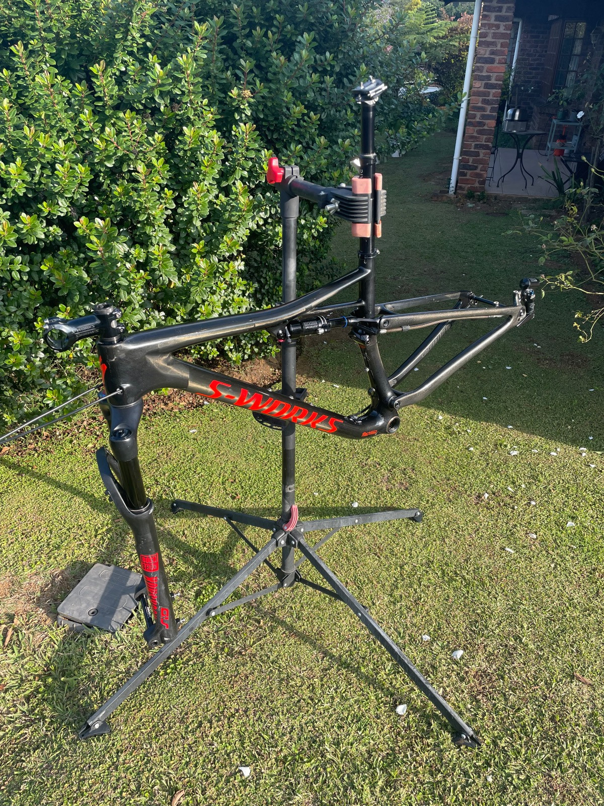 S-works frame | Dual Suspension Mountain Bike Frames | Bike Hub